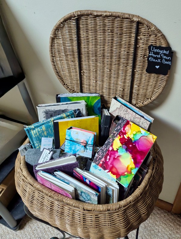 A new consignment and makers shop in Bridgman – DUNES DIVA